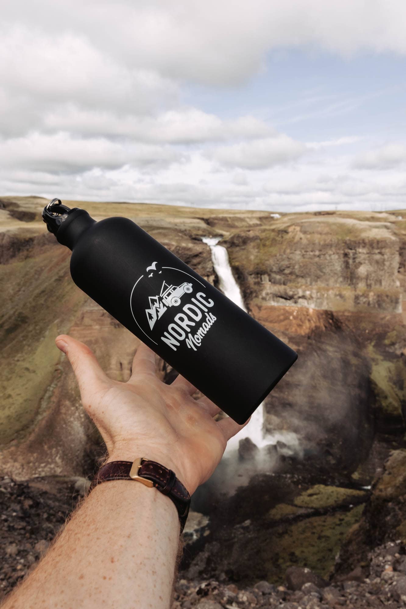 Nordic Nomads: Explore Iceland in a 4x4 with a Roof-Top Tent