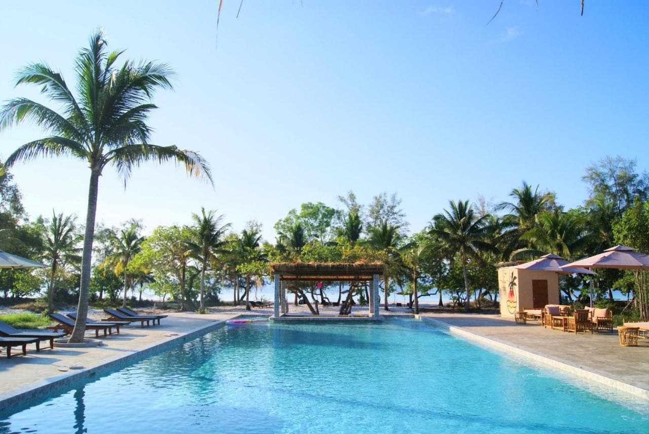 These Are the Most Beautiful Beaches of Koh Rong - Travelrebels