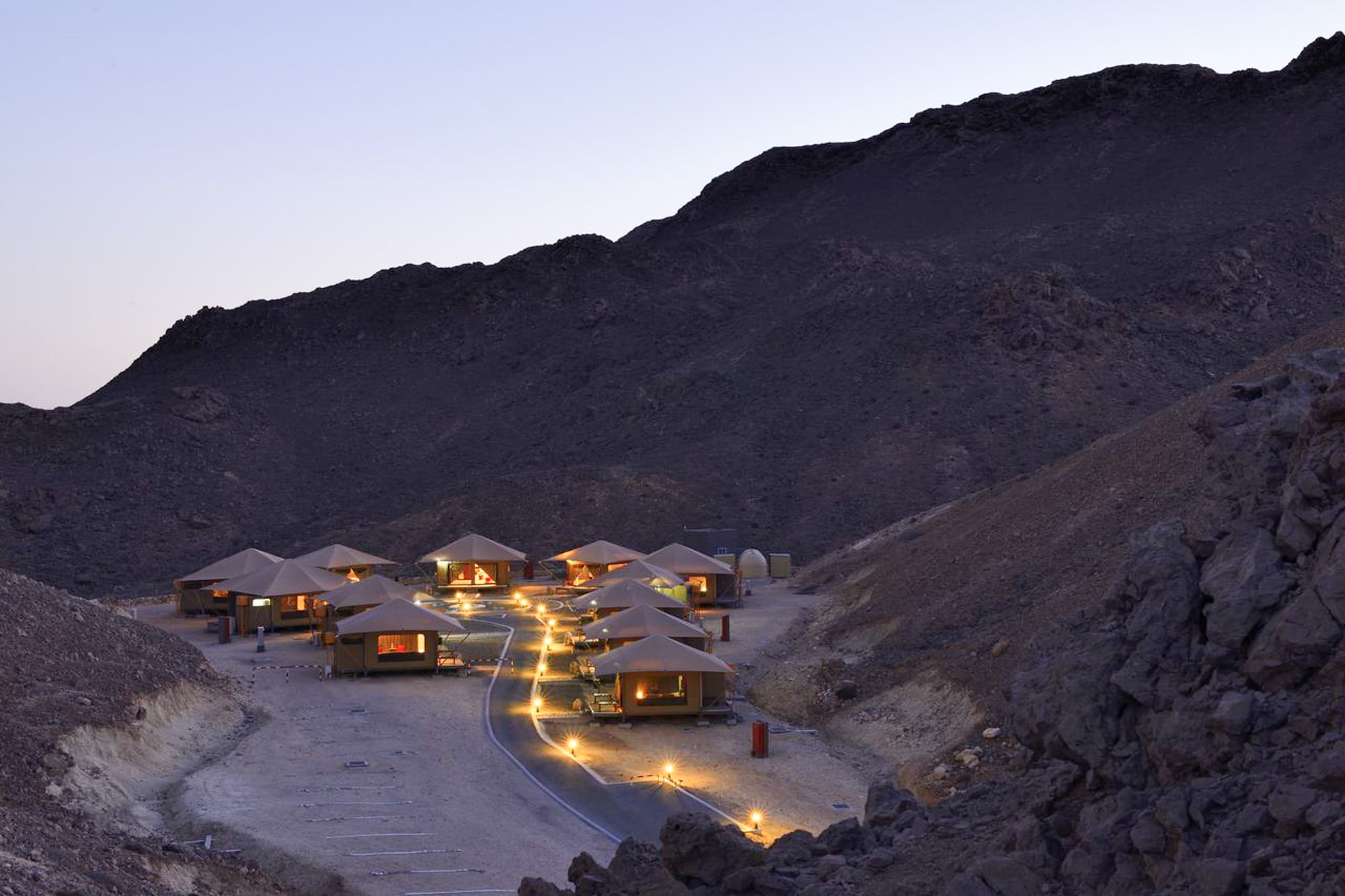 Must Do: Sea Turtle Spotting at in Oman - TRAVELREBELS