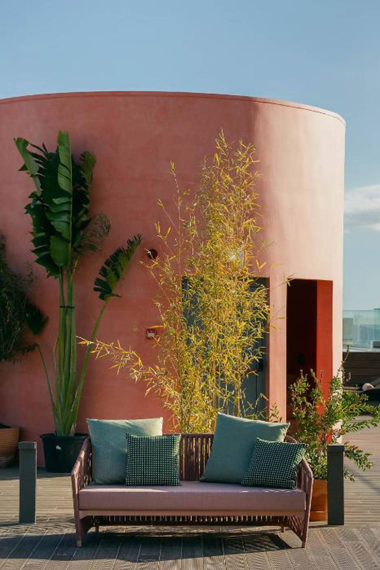 Where to stay in Madeira? 8 Hotels with Pools! - TRAVELREBELS
