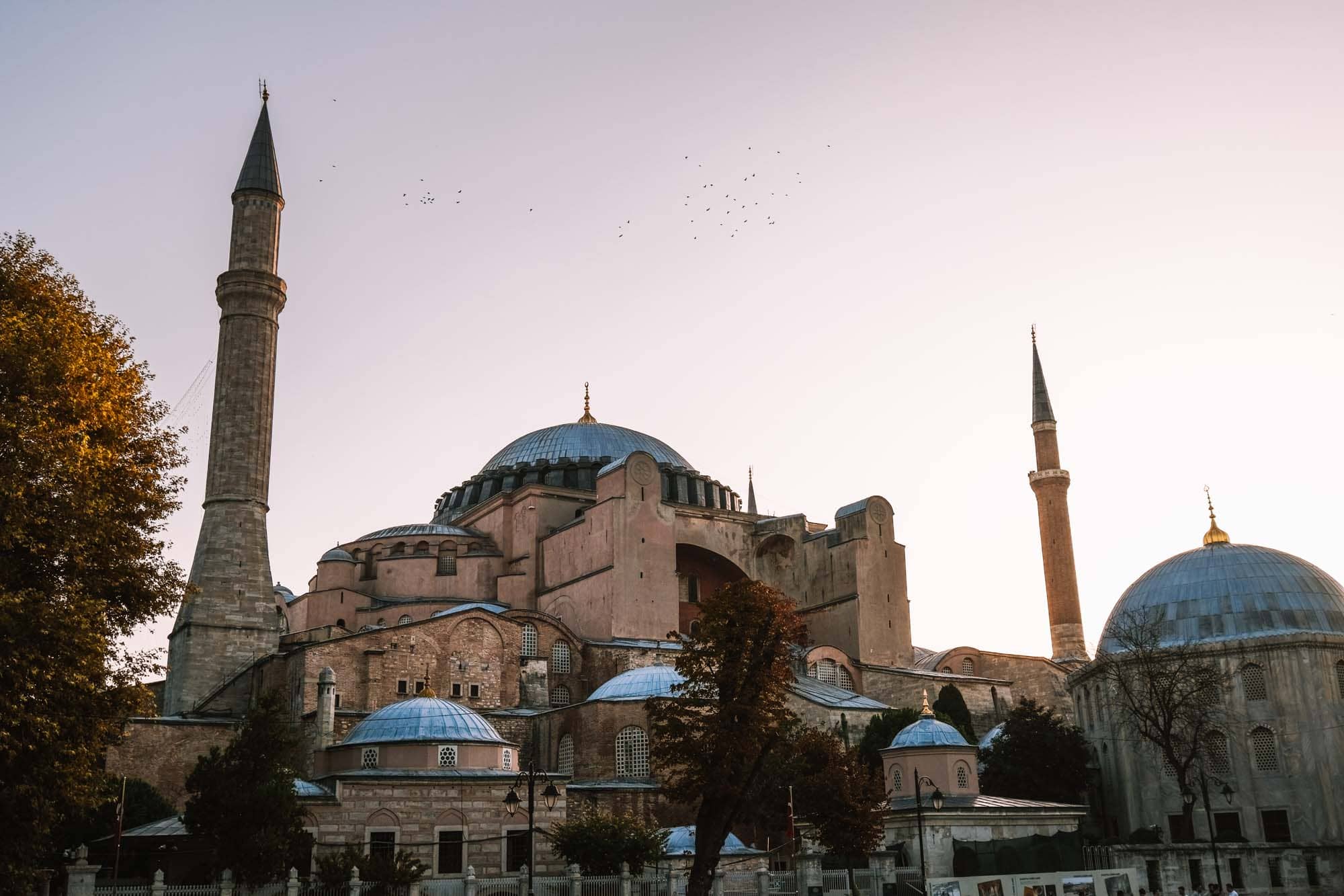 What to Do in Istanbul? 10 of the Most Fun Tips! - Travelrebels