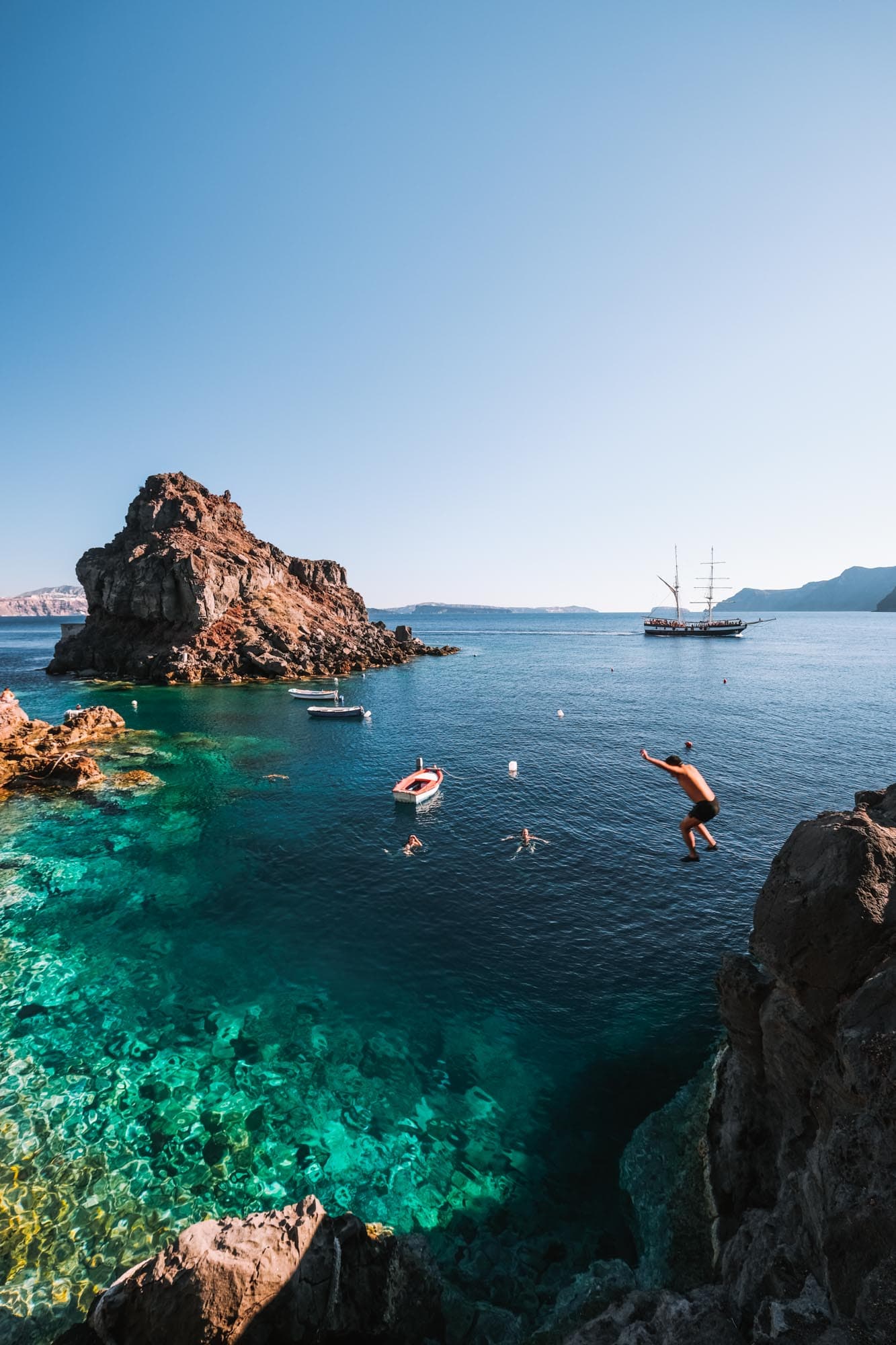 10x The Best Tips for Santorini in Greece - Travelrebels