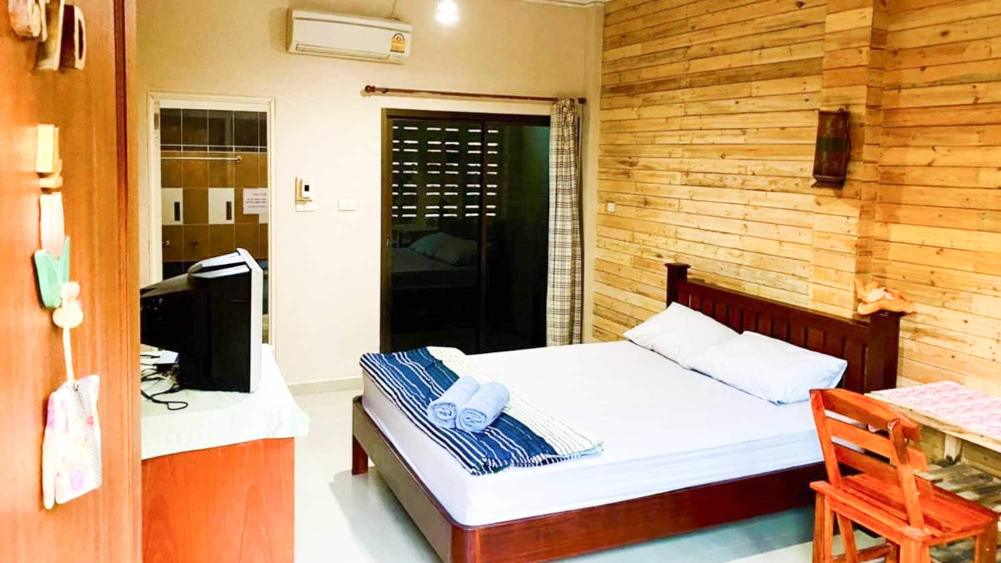 These are the 20 most beautiful hotels & hostels in Thailand.