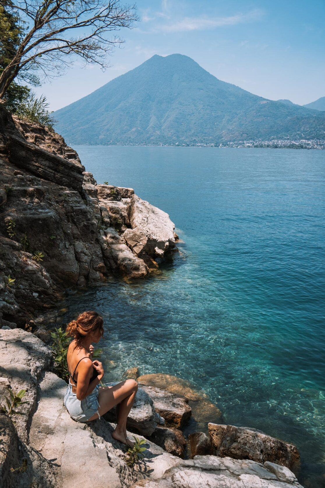 Travel Guide with Tips for Lake Atitlan in Guatemala - Travelrebels