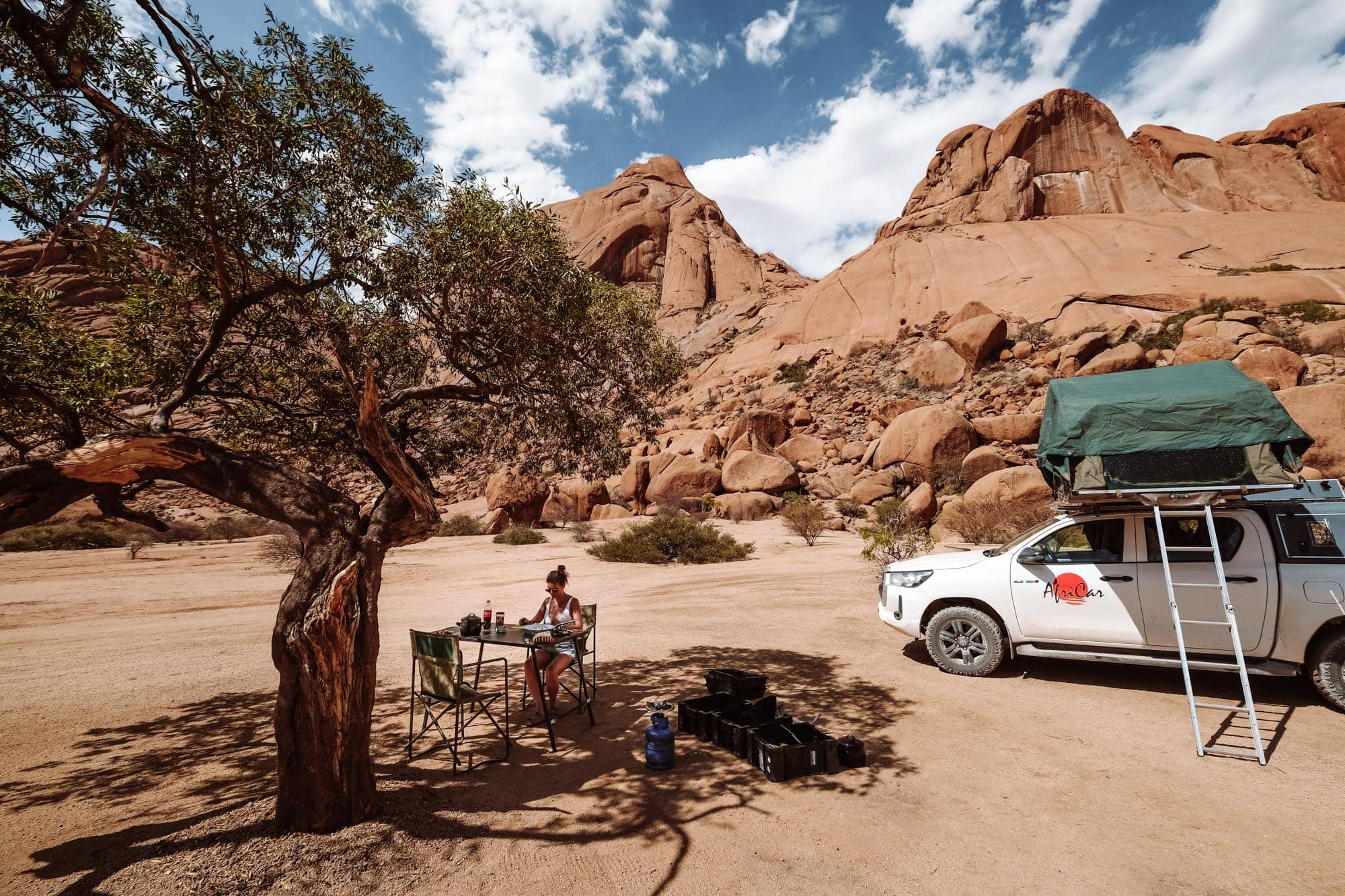 Visiting Spitzkoppe in Namibia? Here are 10 of The Best Tips!