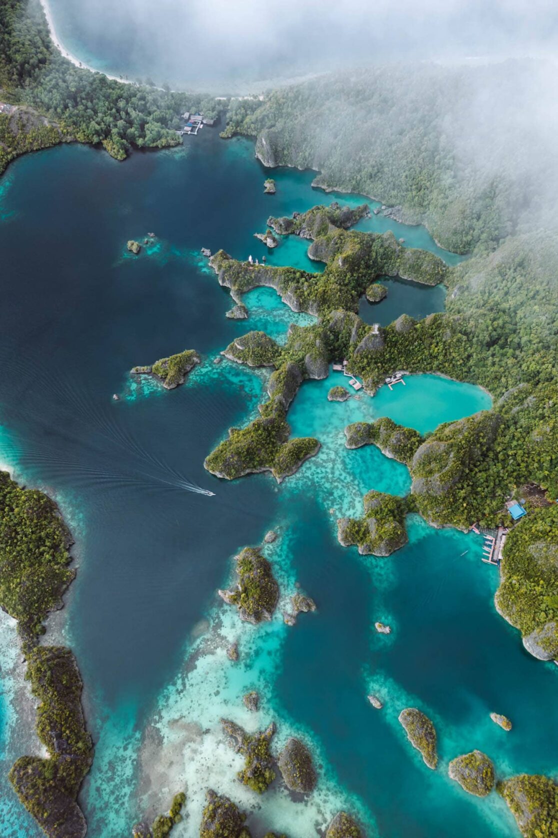 The Ultimate Itinerary for Island-Hopping in Raja Ampat